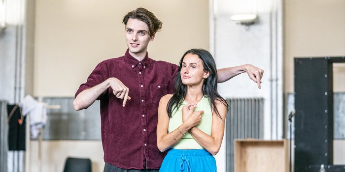 Tell Us In 10: Oliver Nicholas | Official London Theatre